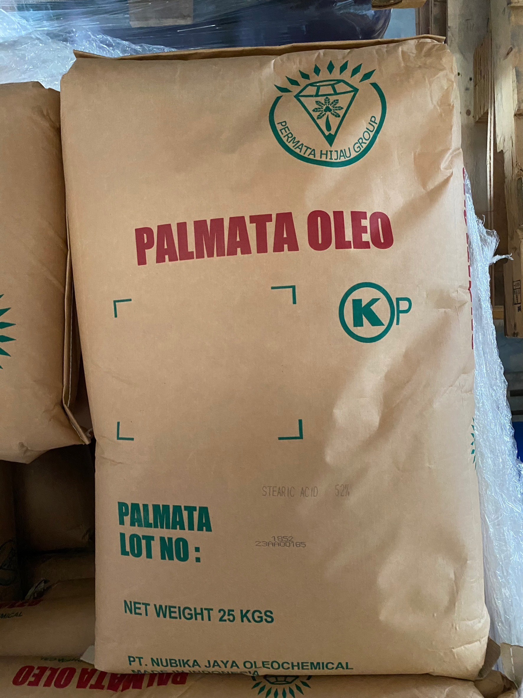 STEARIC ACID (COSMETIC) | ปัญญาเคมีภัณฑ์ PYCM จำหน่ายเคมี